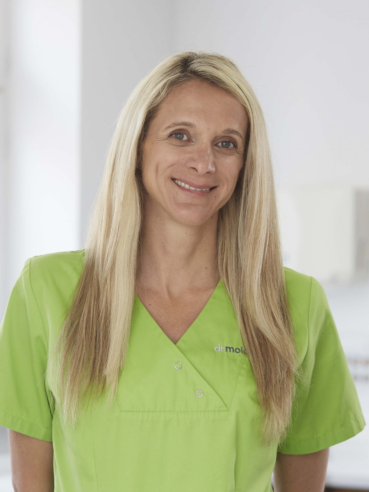 Iris Korb - Dr. Moldovan | Ganzheitliche Zahnmedizin bei Ihrem Zahnarzt ...